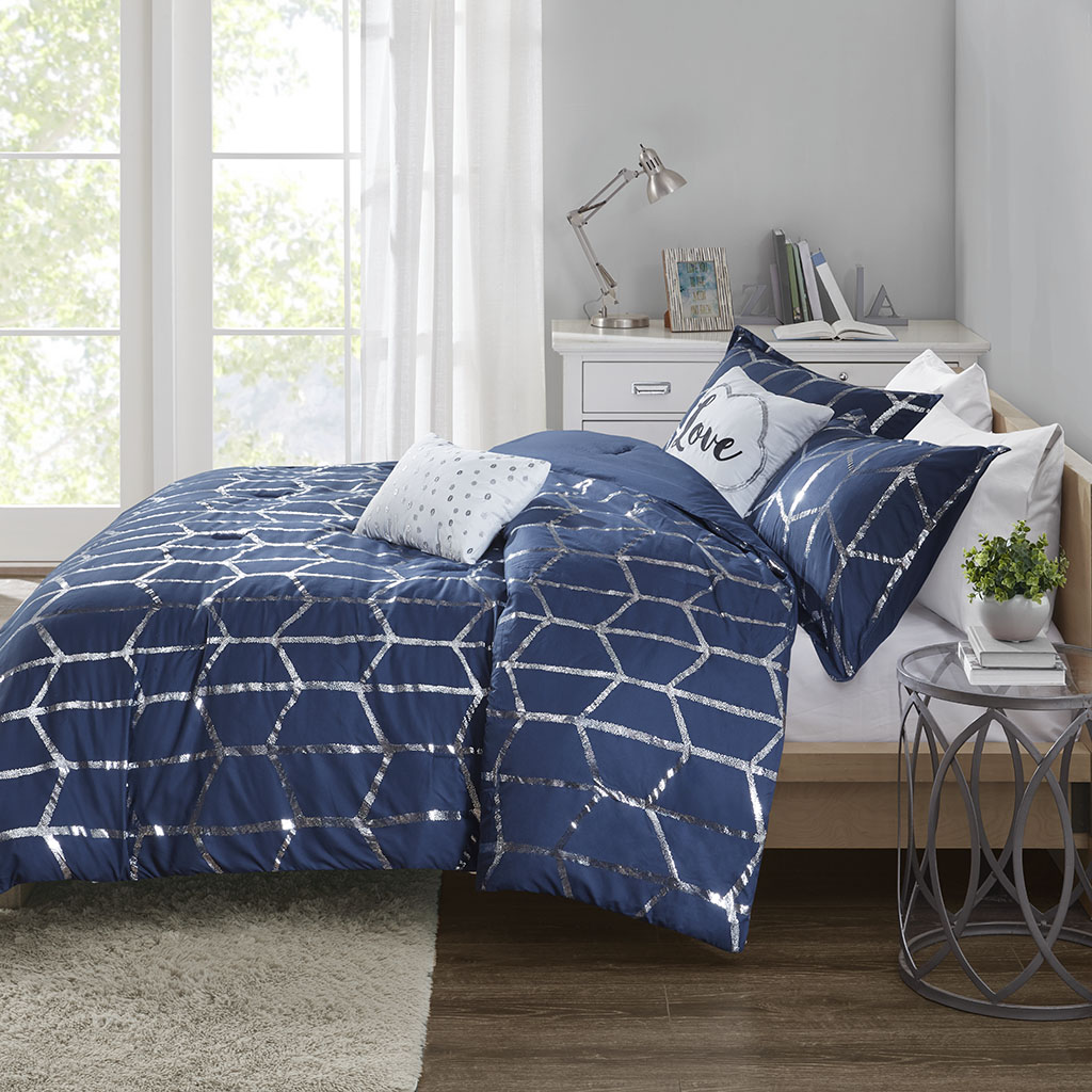 Intelligent Design Raina Metallic Printed Comforter Set | eBay