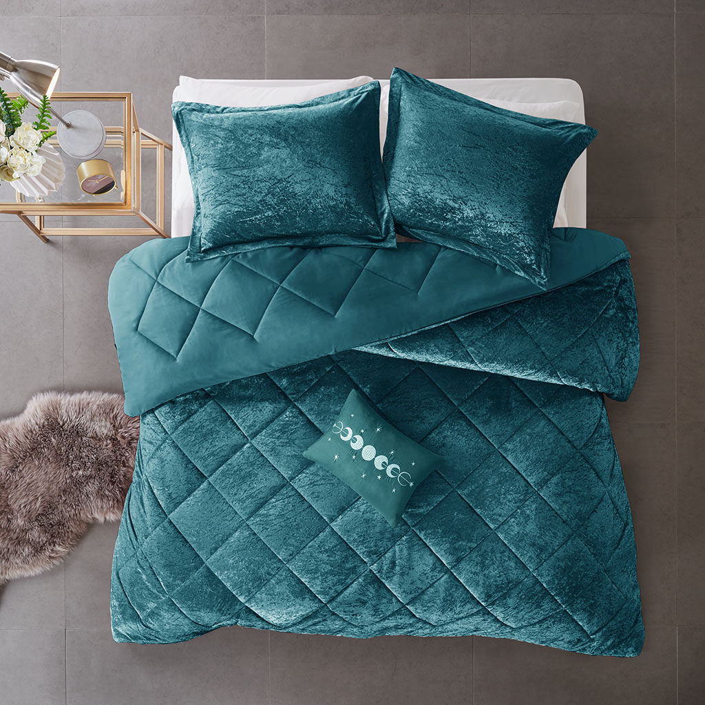 Intelligent Design Felicia Velvet Comforter Set | eBay